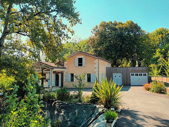 Maison à vendre - Bergerac, Les Bories, Salvette, Les Versannes, Gala - 5 pièces - 3 chambres
