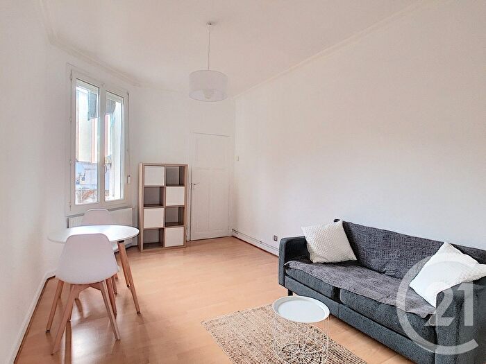 Appartement 2 pièces à Reims, Centre-ville, à louer