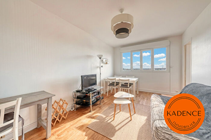 Appartement à vendre - Quartiers Nord-Ouest, Villejean - 4 pièces - 3 chambres