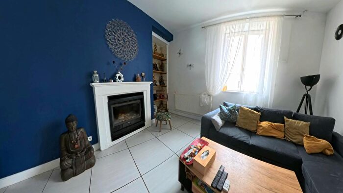 Maison à vendre - Vouneuil-sur-Vienne - 5 pièces - 3 chambres