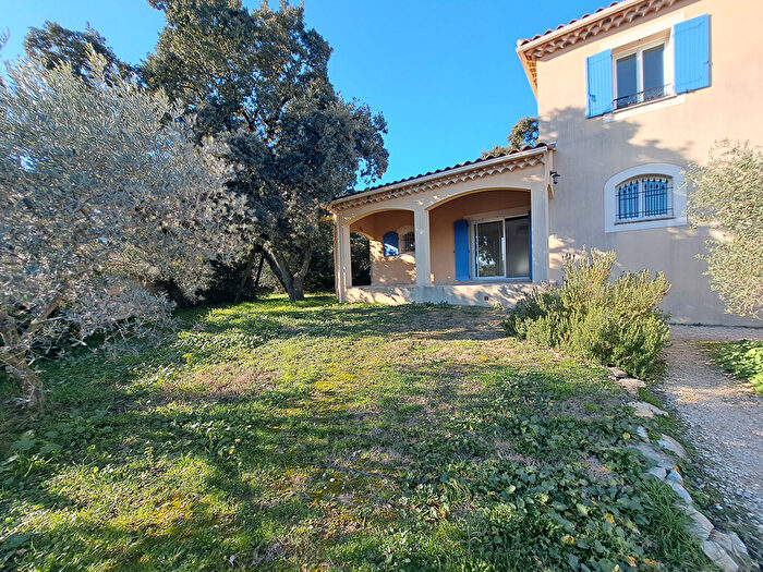 Maison à louer - Villeneuve-lès-Avignon, Charbonnières - 5 pièces - 4 chambres