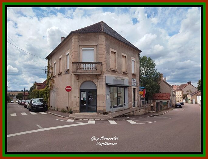 Maison à vendre - Précy-sous-Thil - 10 pièces - 3 chambres