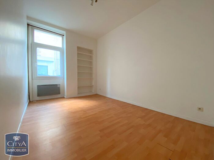 Appartement à louer - Nantes, Saint-Clément, Jardin des plantes, Caserne Lamoricière - 2 pièces - 1 chambre