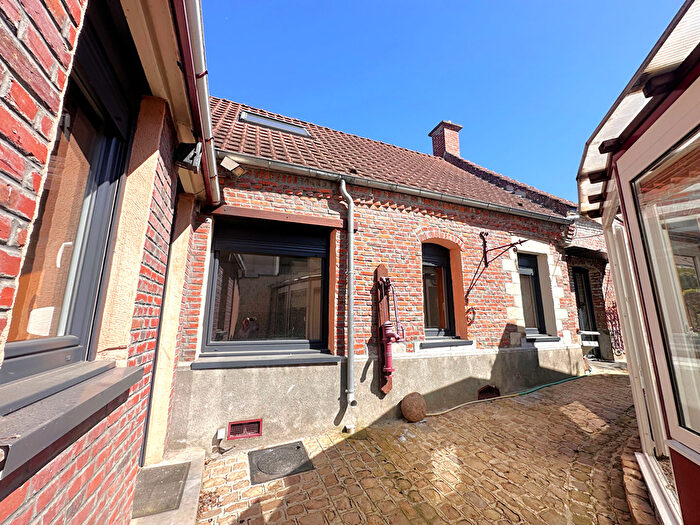 Maison à vendre - Solesmes - 8 pièces - 5 chambres