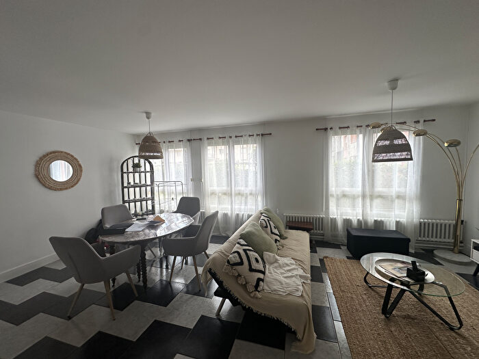 Appartement à louer - Dijon, Clémenceau, Gare, Porte Neuve - 4 pièces - 1 chambre