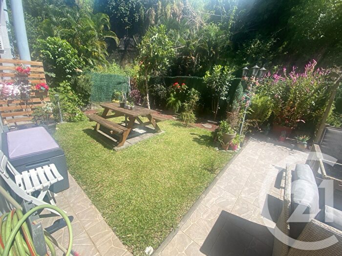 Appartement à vendre - Saint-Denis, Bellepierre - 2 pièces - 1 chambre