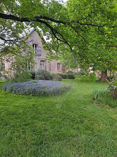 Maison 10 pièces à vendre à Vitry-Laché