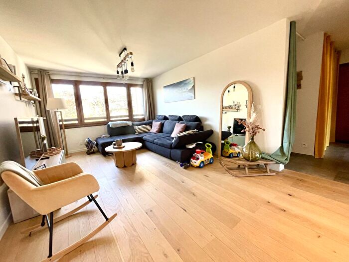 Cran-Gevrier, Taillefer, Alery, Vert Bois : Appartement 4 pièces à vendre