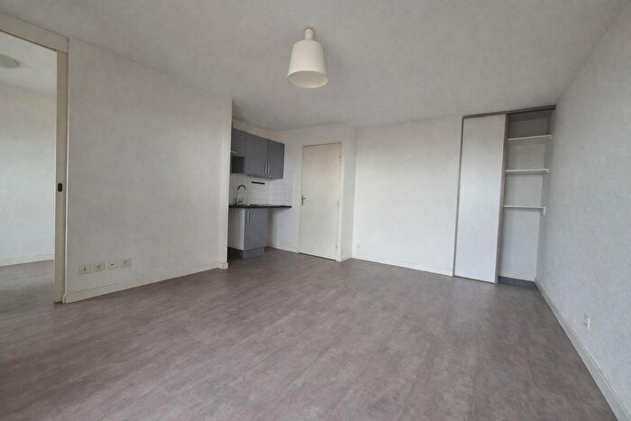 Appartement à louer - Toulouse, Les Pradettes - 2 pièces - 1 chambre