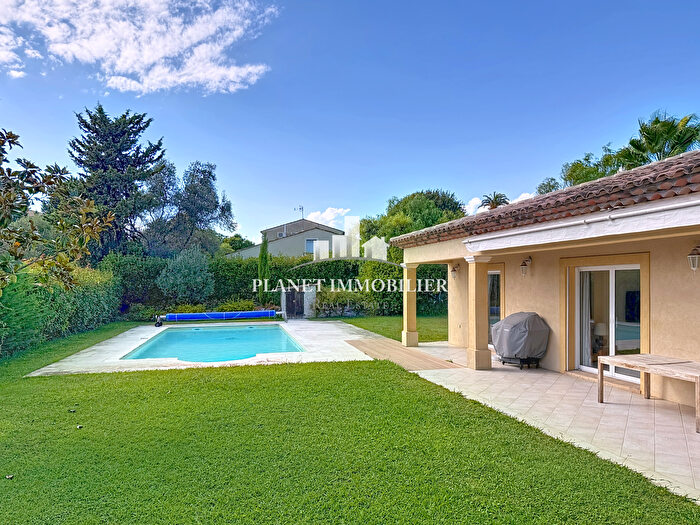 Maison à vendre - Antibes, Antibes-les-Pins, Trianon, Le Fournel, Peyregoue - 6 pièces - 4 chambres