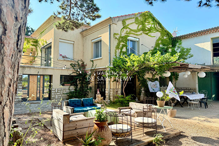 Maison à vendre - Eyragues - 6 pièces - 4 chambres