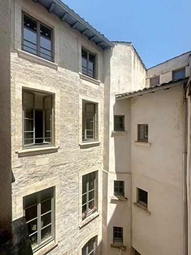 Avignon, Palais des Papes, Zone Piétonne - Appartement 4 pièces à vendre
