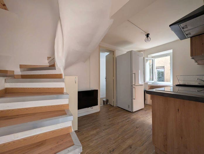 Maison 2 pièces à louer - Sainte-Tulle
