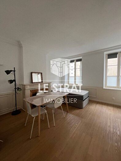 Appartement à louer - Centre Ancien, Caen - 1 pièce