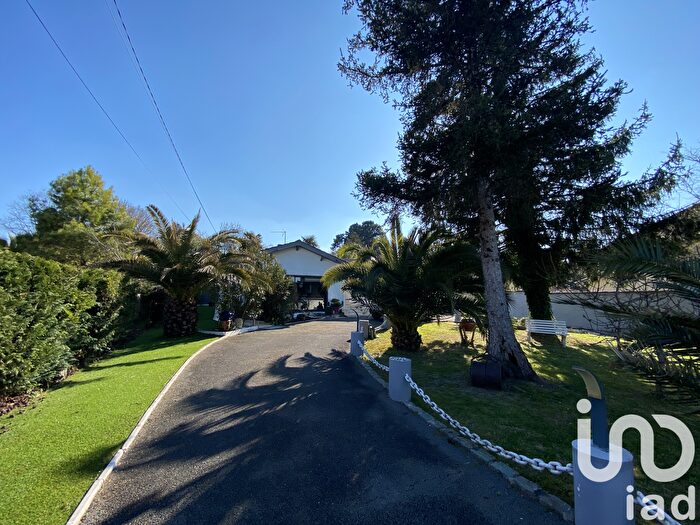 Maison à vendre - Eysines, Le Bourg - 5 pièces - 3 chambres