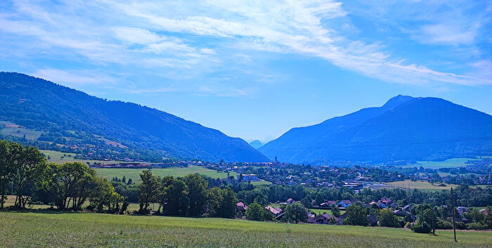 Maison à vendre - Viuz-en-Sallaz - 7 pièces - 4 chambres