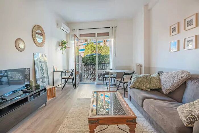 Appartement 2 pièces à vendre - Nice, Valrose