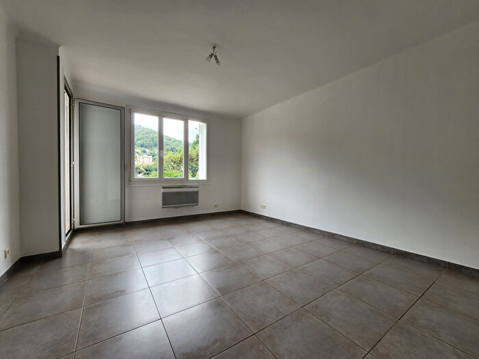 Appartement à vendre - Amélie-les-Bains-Palalda - 4 pièces - 3 chambres