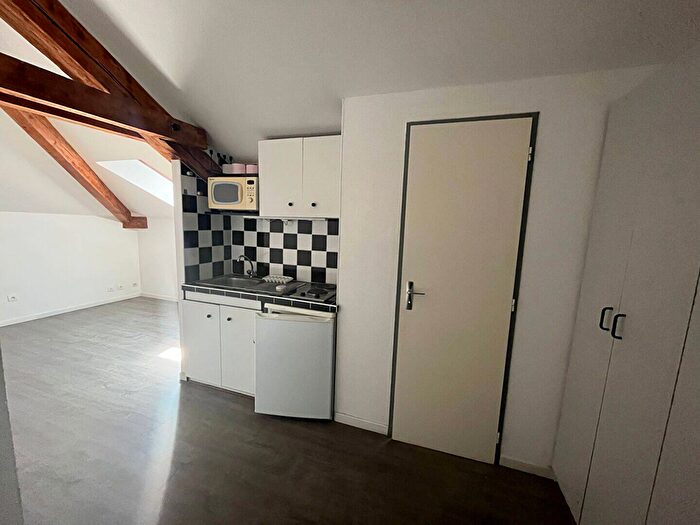 Appartement 1 pièce à Mon Désert-Jeanne d'Arc, Nancy, à louer