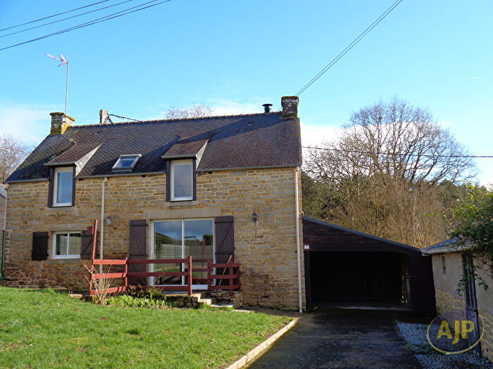 Maison à vendre - Plumelec - 4 pièces - 3 chambres