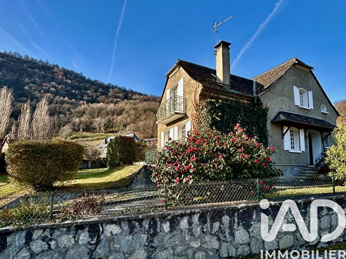 Maison à vendre - Saint-Savin - 9 pièces