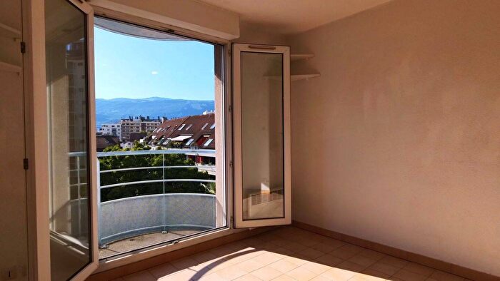 Appartement à louer - Allies-Clos dOr, Grenoble - 1 pièce