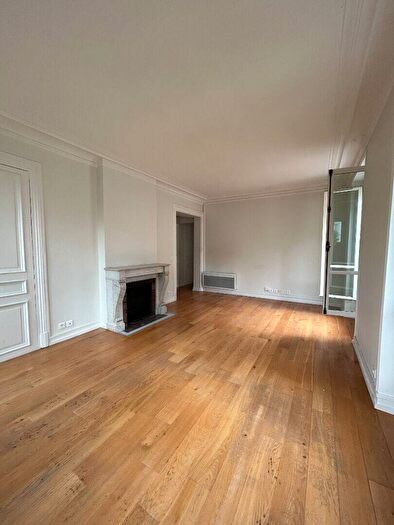 Appartement à louer - Sorbonne, Paris ème arrondissement - 5 pièces - 3 chambres