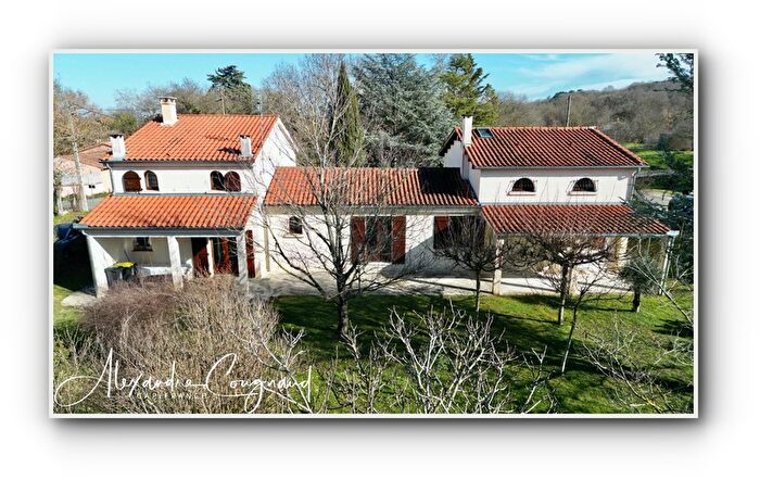 Saïx : Maison 8 pièces à vendre