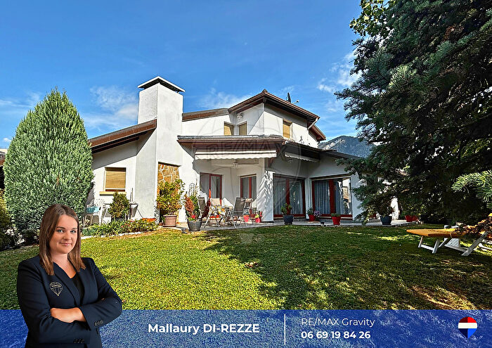 Maison 6 pièces à vendre - Cluses, La Maladiere