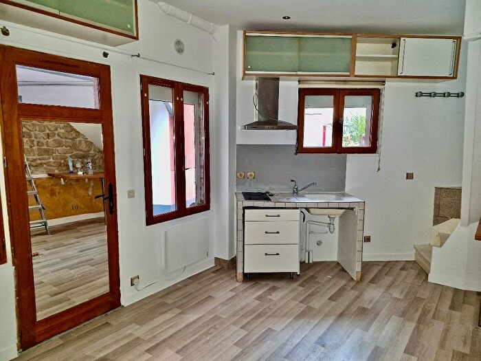 Appartement à louer - Nanterre, Centre-ville - 1 pièce