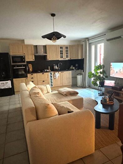 Maison à louer - Eyragues - 4 pièces - 3 chambres