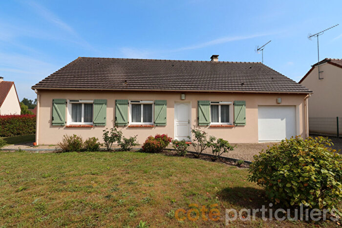 Marcilly-en-Villette : Maison 4 pièces à vendre