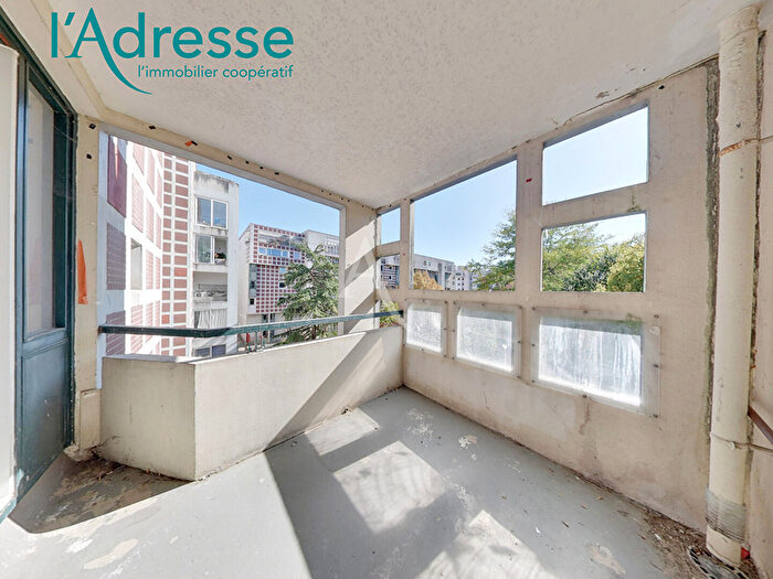 Noisy-le-Grand, Est : Appartement 2 pièces à vendre