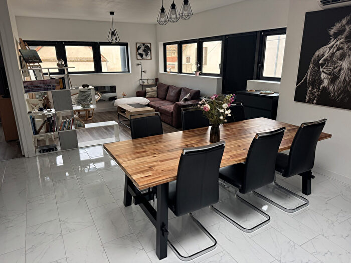 Appartement à vendre - Montereau-Fault-Yonne, Ville basse - 3 pièces - 1 chambre