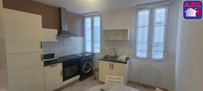 Appartement à louer - Pamiers, Centre-ville, Mercadal, Villeneuve - 1 pièce - 1 chambre