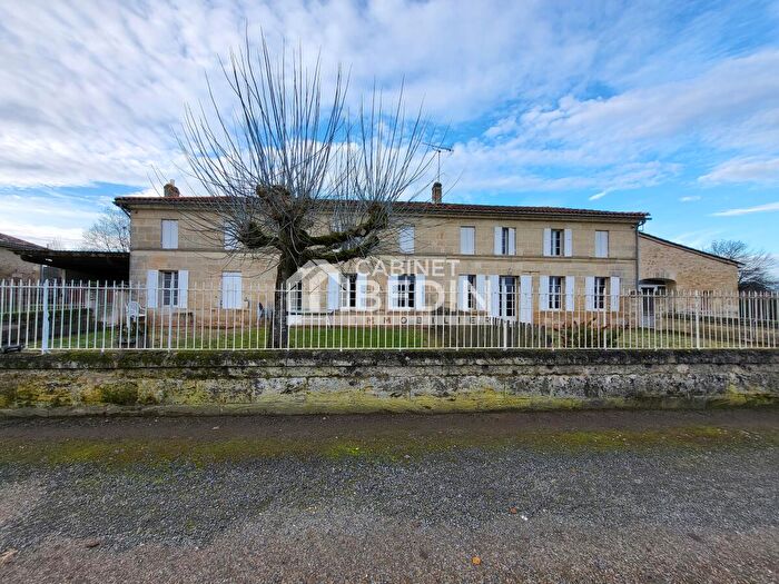 Maison à vendre - Marcenais - 12 pièces - 7 chambres