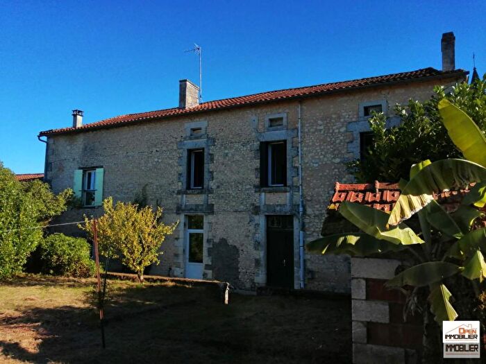 Maison à vendre - Palluaud - 10 pièces - 5 chambres