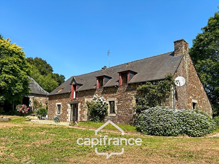 Loudéac : Maison 8 pièces à vendre