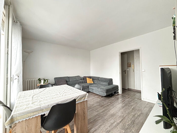 Le Perreux-sur-Marne, Centre-ville, Quais d'Argonne : Appartement 3 pièces à vendre