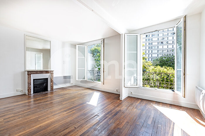 Appartement 2 pièces à vendre - Courbevoie, Hôtel de ville