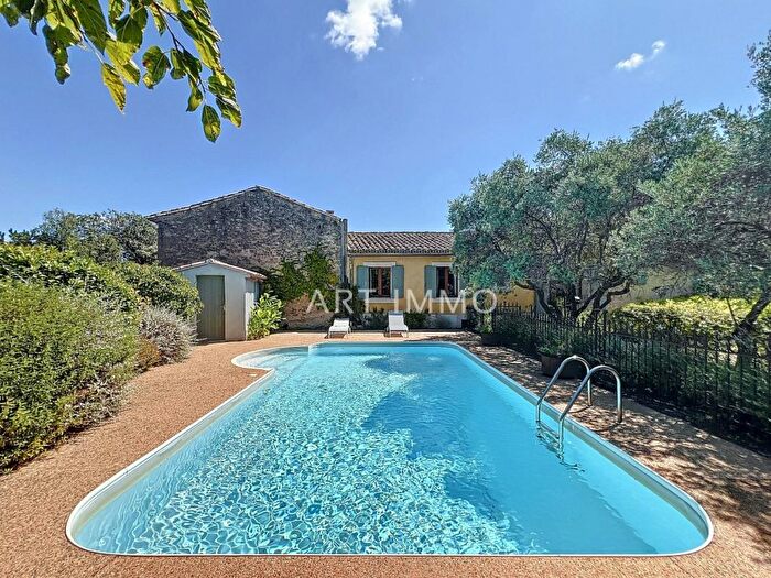 Maison à vendre - Taillades - 6 pièces - 3 chambres