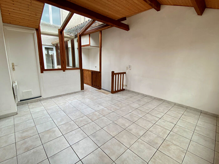 Appartement 3 pièces à louer à Villeneuve-sur-Lot, Sainte-Catherine