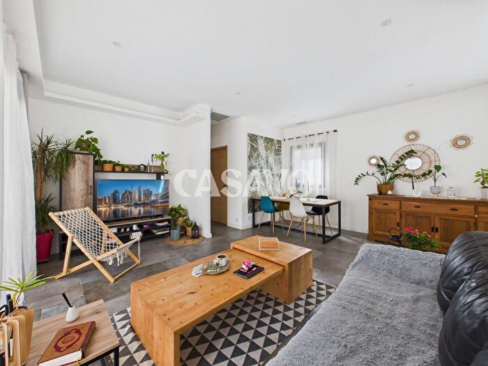 Maison à vendre - Trans-en-Provence - 5 pièces - 4 chambres