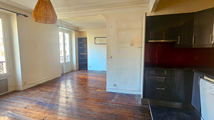 Appartement à vendre - Paris e , La Chapelle, Marx Dormoy - 2 pièces - 1 chambre