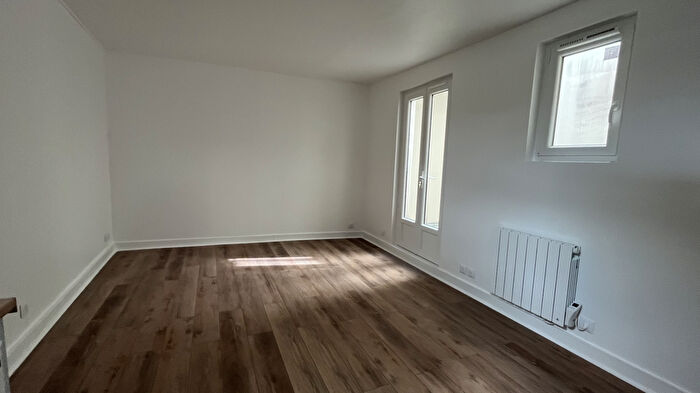 Appartement 1 pièce à louer - Saint-Germain-en-Laye, Centre-ville, Quartiers forestiers