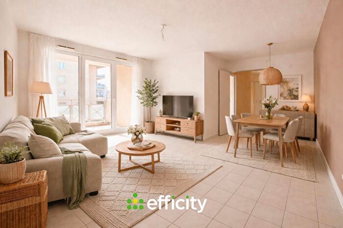 Villeurbanne, Ferrandière, Maisons Neuves : Appartement 3 pièces à vendre