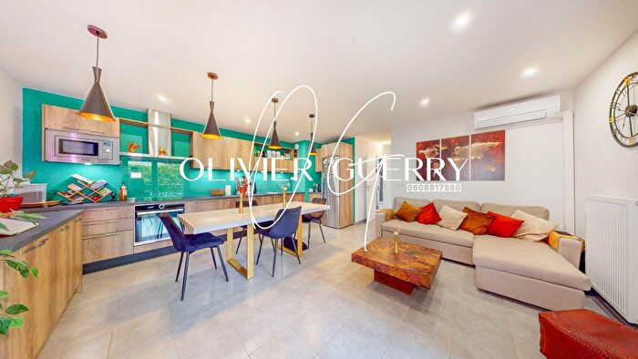 Appartement à vendre - Juvignac - 3 pièces - 2 chambres