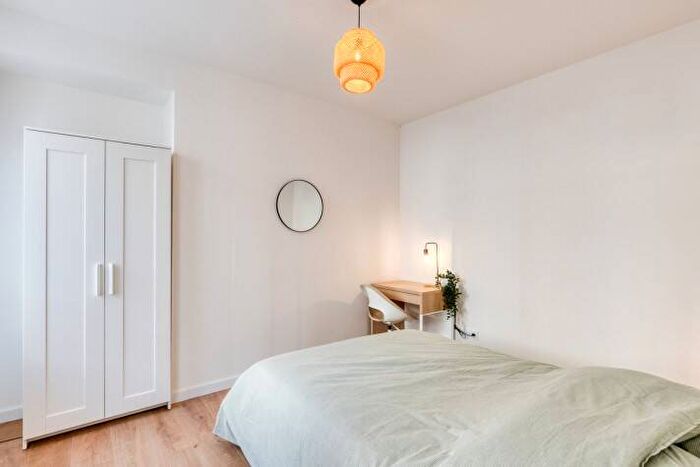 Appartement à louer - Caulier, Lille - 1 pièce - 1 chambre