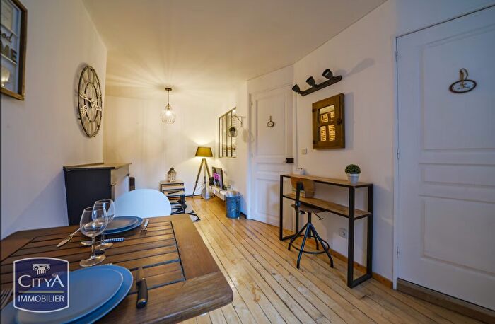 Appartement à vendre - Tours, Centre-ville - 2 pièces - 1 chambre