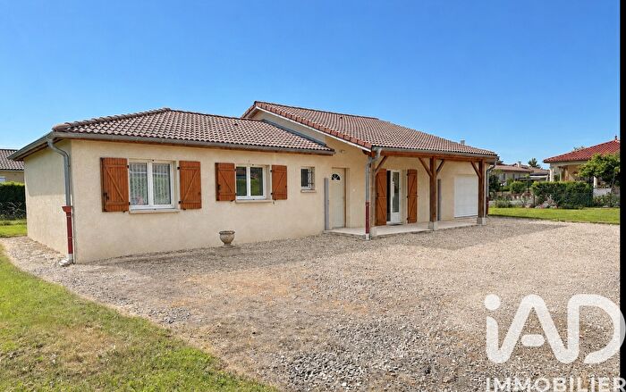 Maison 4 pièces à Saint-Étienne-du-Bois, à vendre
